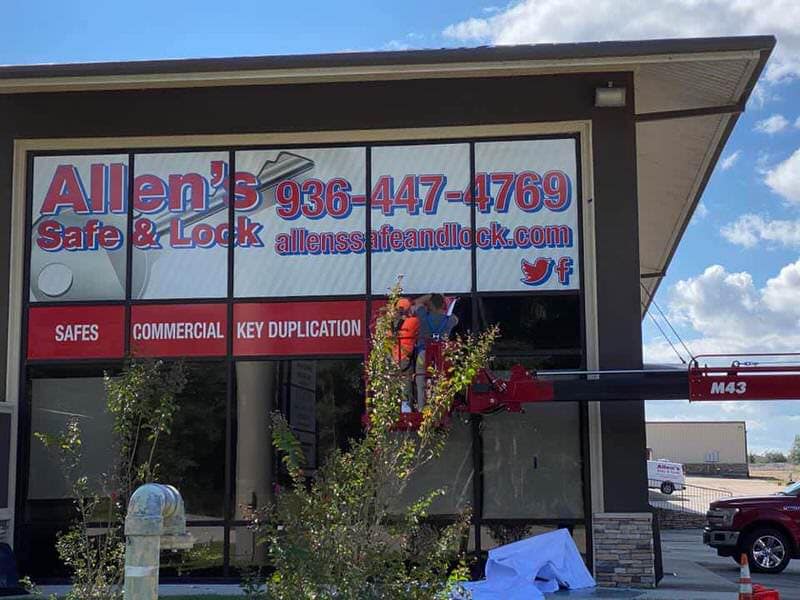 Enhance Visibility with Large Format Printing in Texas