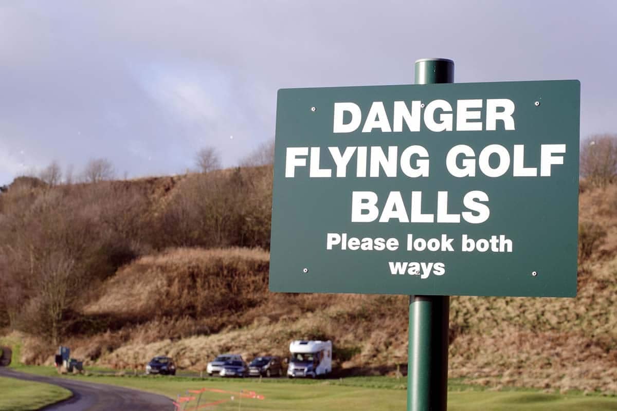 Custom Free Standing Signage and Pole Signs - Universal Sign and Graphics